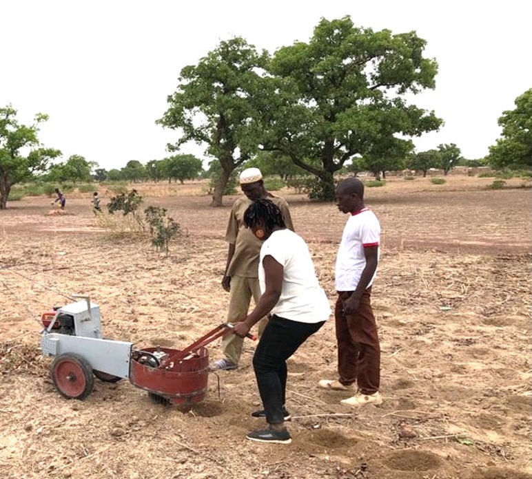 Reducing drought vulnerability of rainfed crop by using mechanized Zaï ...